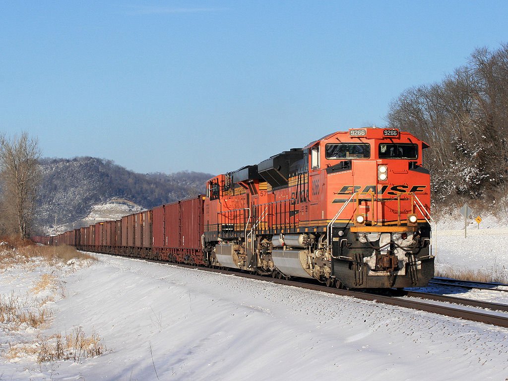 BNSF 9266